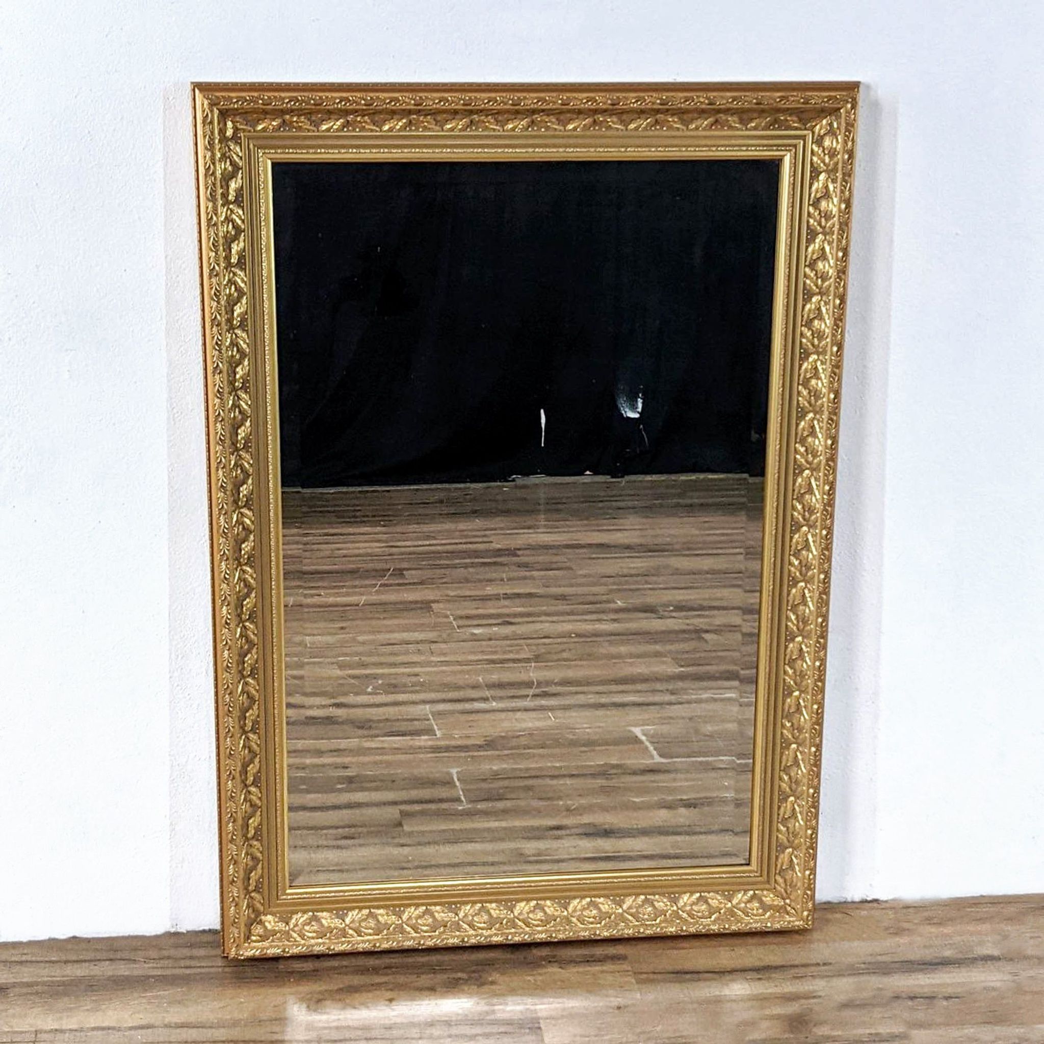 The Bombay Company Holly Leaf Mirror | The Bombay Company - $78 ...